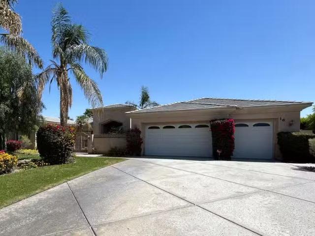 16 Napoleon Road, Rancho Mirage, CA 92270