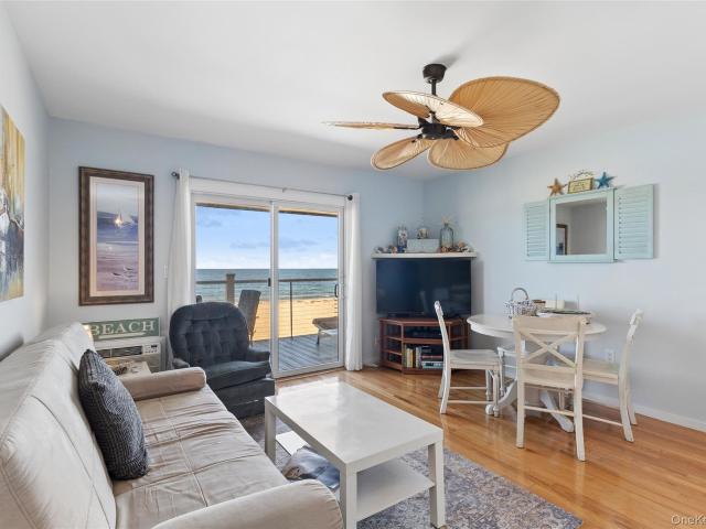 16 Navy Road 206