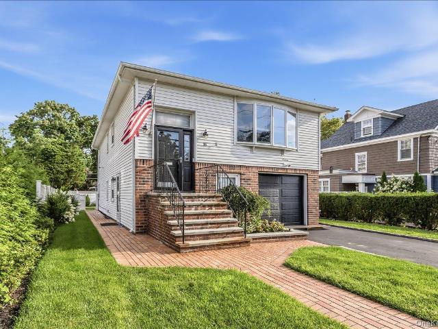16 Netz Place