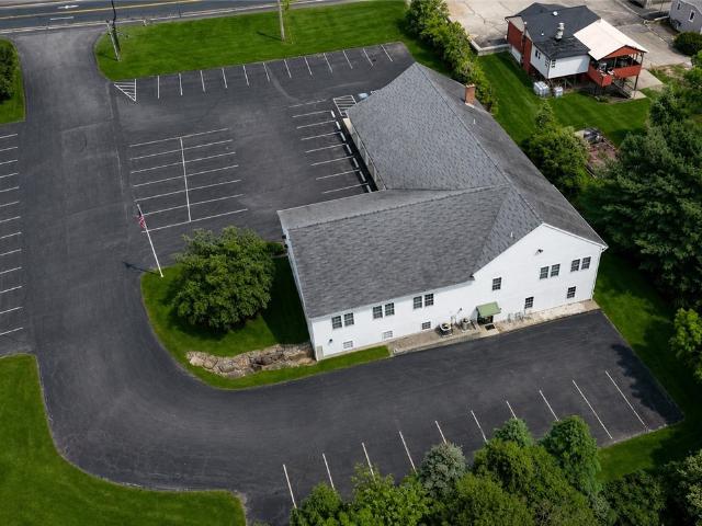 16 Nooseneck Hill Road 3