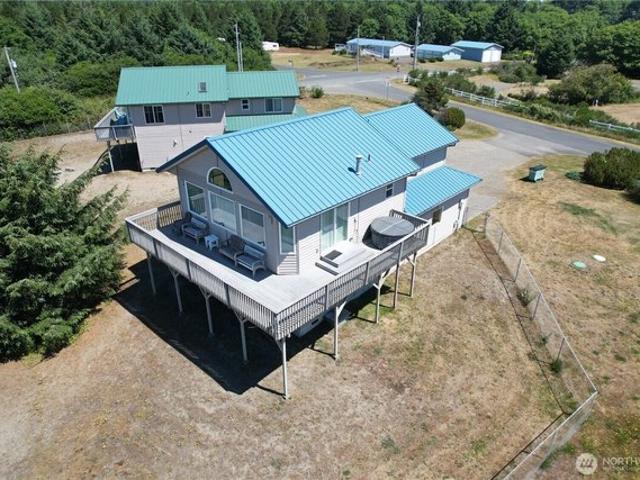 16 Ocean Blvd, Ocean City, WA 98569