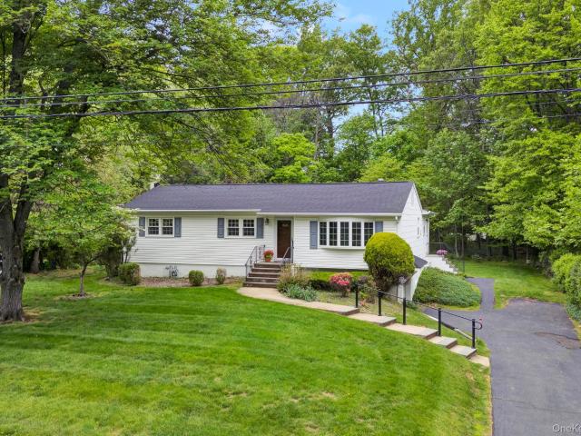 16 Oak Road