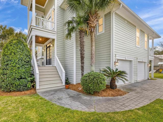 16 Orchard Ave