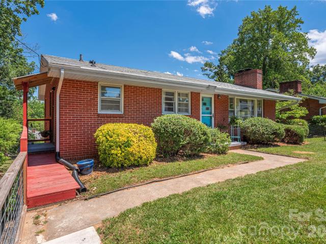 16 Oteen Church Road