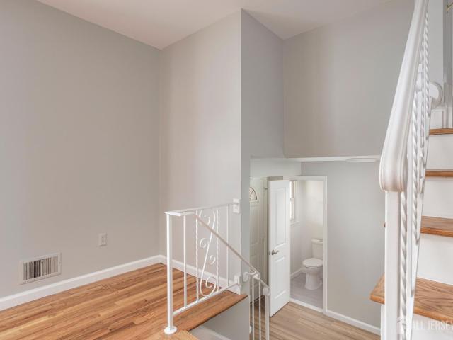 16 Outcalt Road