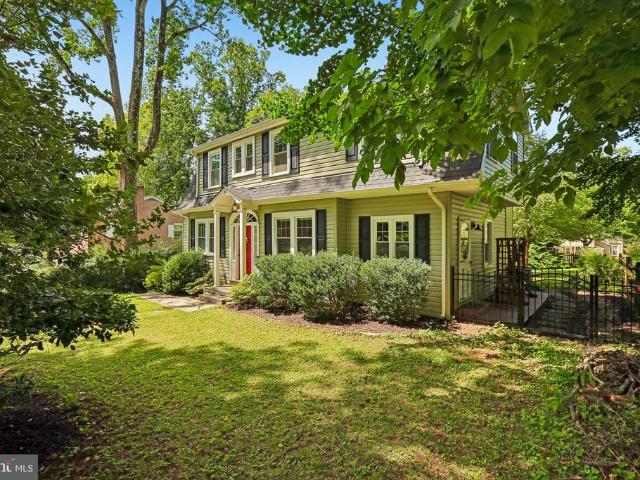 16 Overhill Road