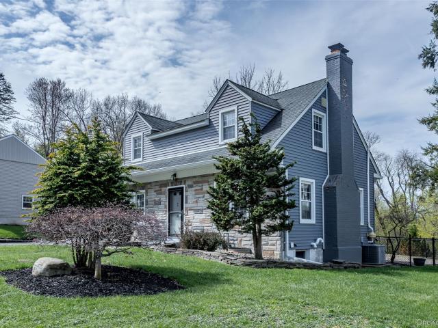 16 Overlook Drive