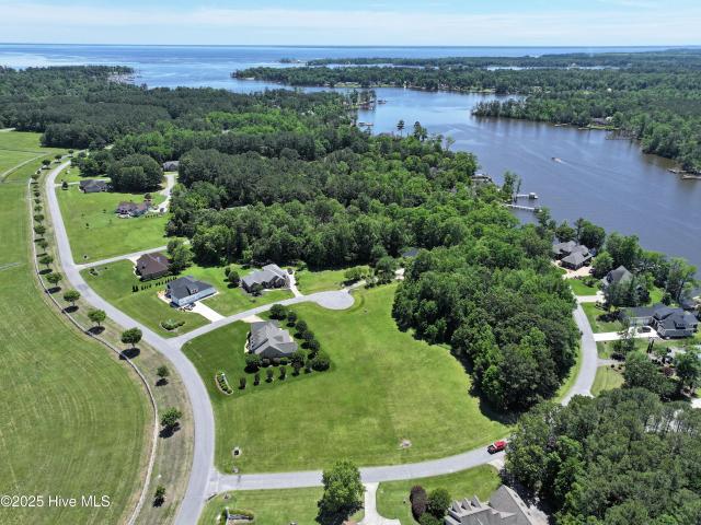 16 P Perry Cove Drive # 16