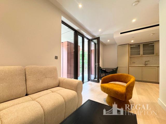 16 Paddington Green, Paddington, London W2, 1 bed flat to rent, £3,650 pcm | PrimeLocation