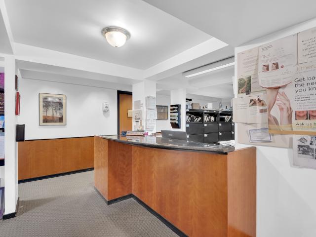 16 PARK Avenue 1C/D