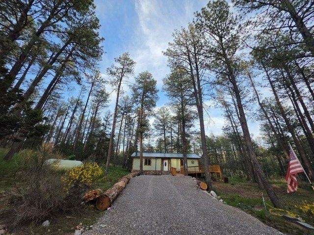 16 Pawhuska Dr, Timberon, NM 88350