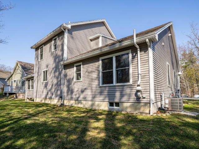 16 Pheasant Ln, Unit 28, Eliot, ME 03903 | MLS #1657 | Compass