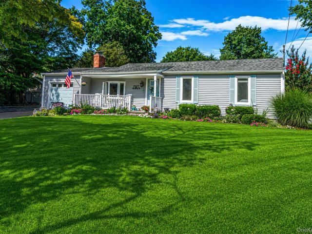 16 Pine Edge Drive