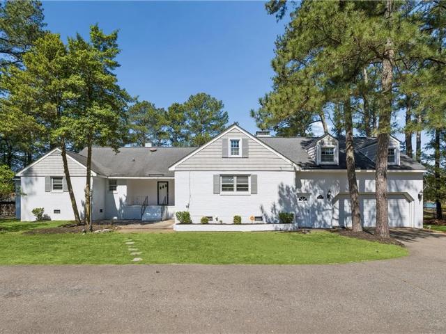 16 Pine LN