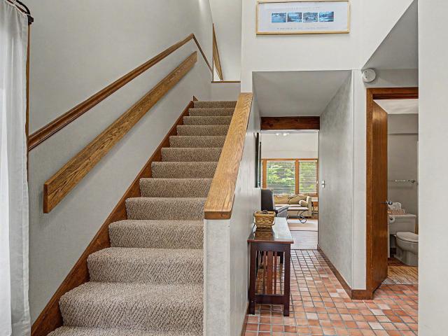 16 Pinehurst Court