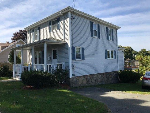 16 Poplar St, Gloucester, MA 01930