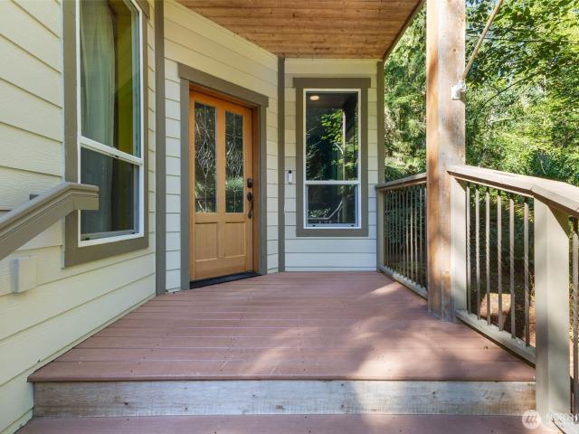 16 Plum Lane
