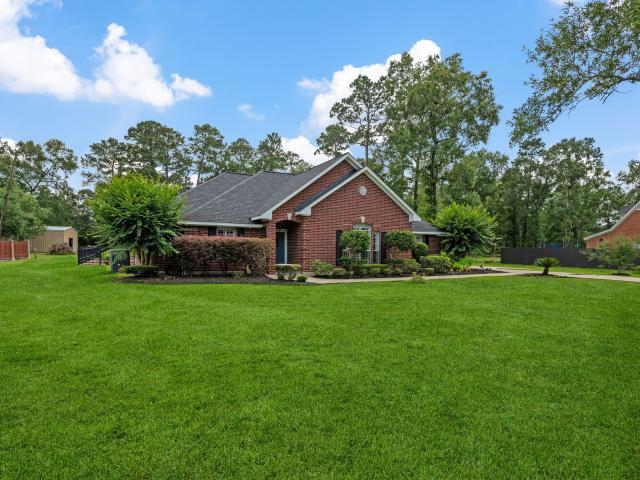 16 Ranchwood Lane