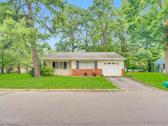 16 Rhode Island Dr, Whiting, NJ 08759
