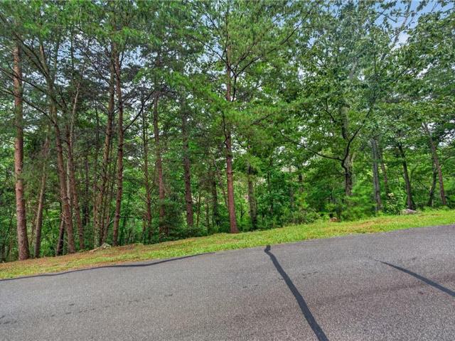 16 Ridgewater Drive SE