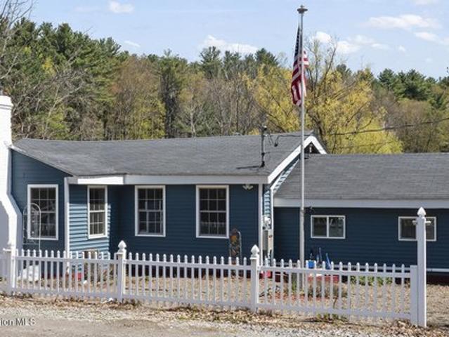 16 Robin Rd, Copake, NY 12521
