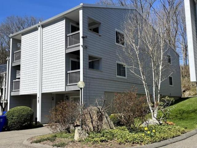 16 Rockmeadow Rd #K Norwalk, CT 06850