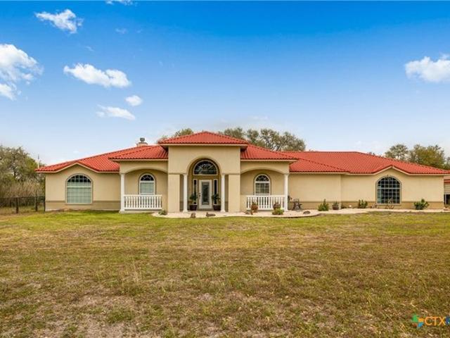 16 Rockwood Dr, Victoria, TX 77905