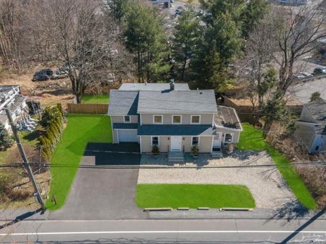 16 Roseville Rd, Westport, CT 06880