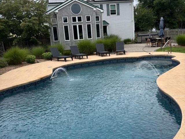 16 Ross Rd