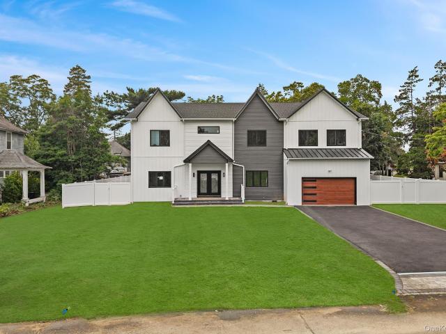 16 S Montgomery Avenue