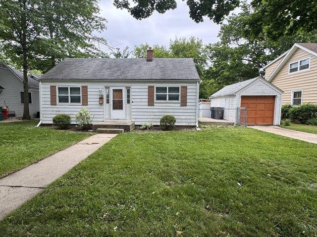 16 S Clifton Ave, Elgin, IL 60123