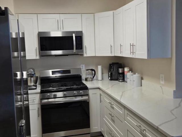 16 S Van Dorn Street # 607