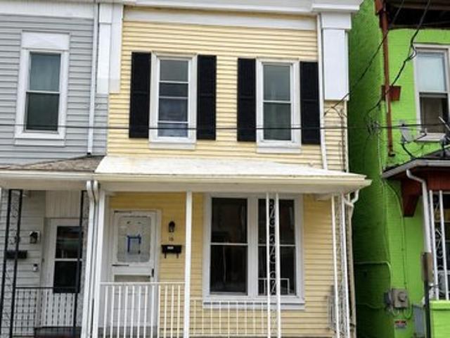 16 S 11th St, Lebanon, PA 17042