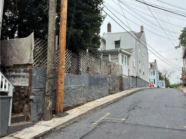 16 S 8th Street