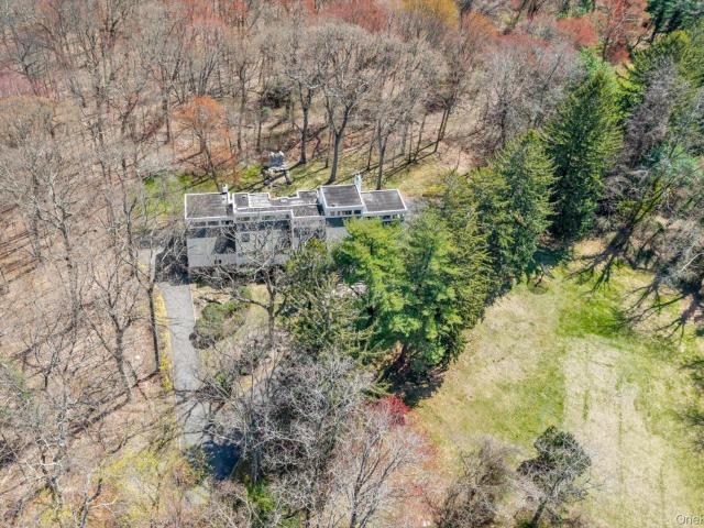 16 Serein Ct, Syosset, NY 11791 | MLS #964589