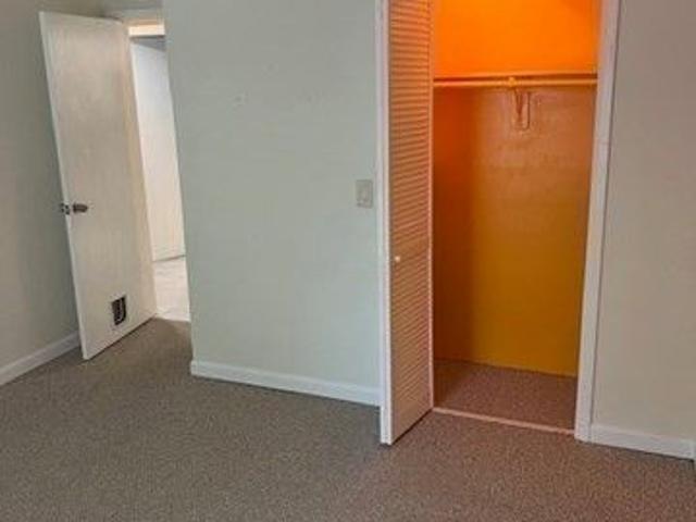 16 Shadowbrook Lane Unit 32, Milford, US, MA