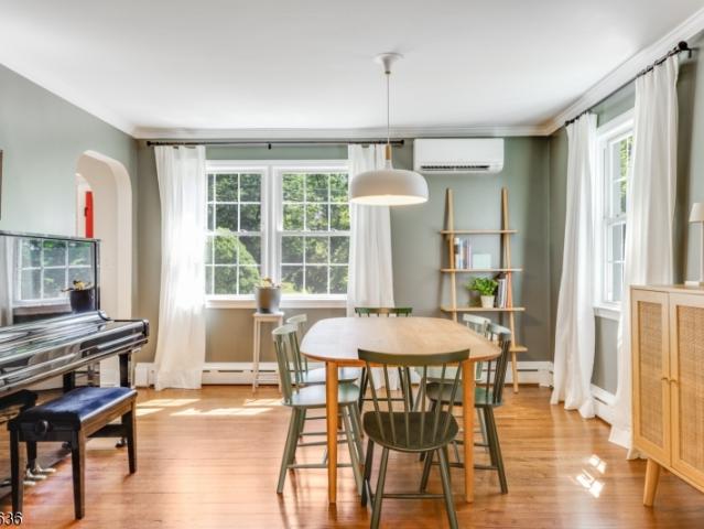 16 Sherman Pl