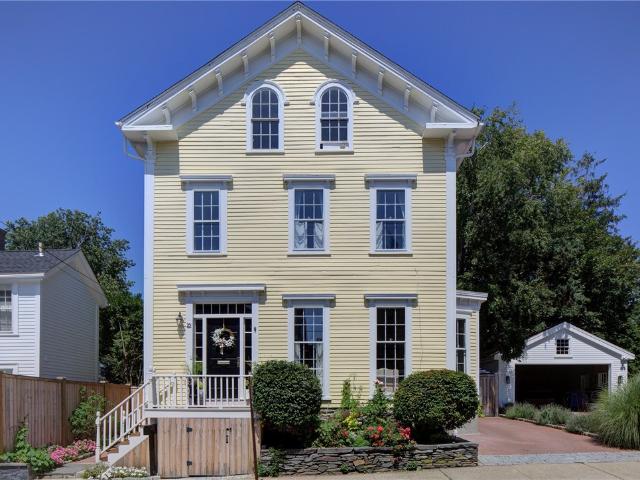 16 Sherman Street