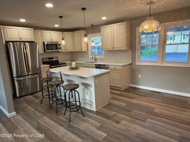 16 Sidehill Trail