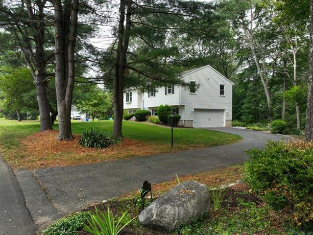 16 Springbrook Ln, Simsbury, CT 06070