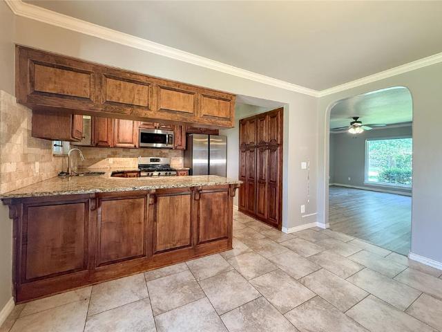 16 SW 148th Street