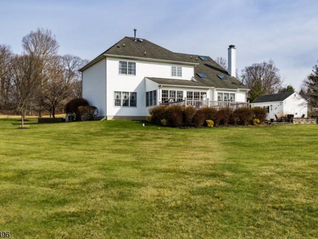 16 Steeplechase Lane