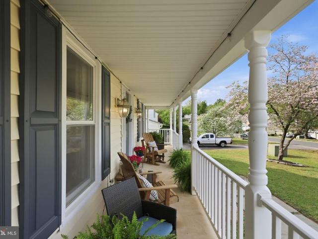 16 Summerwood Drive