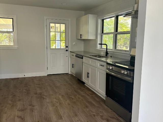 16 Summer Ridge Road