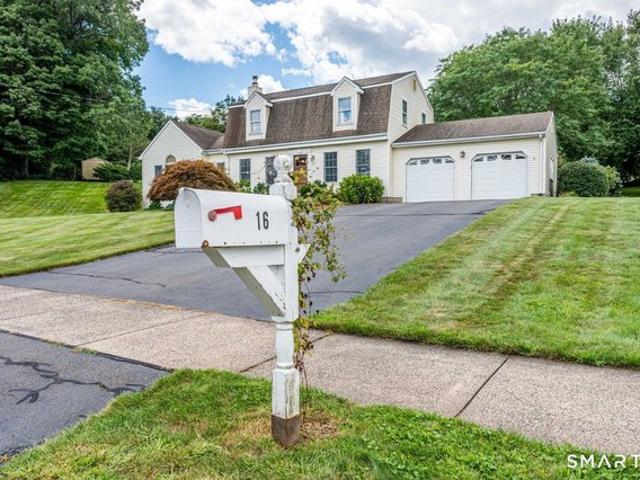 16 Sugar Hill Rd, North Haven, CT 06473