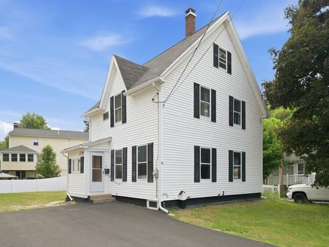 16 Sylvester St, Manchester, NH 03102
