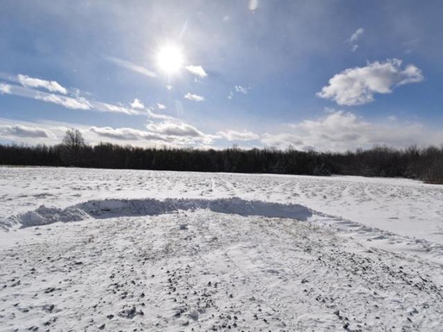 16A Pooler Rd, Pittsfield, ME 04967