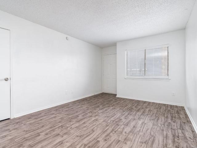 16Ten Studio Apartment for Rent at 1610 E Mckinney St, Denton, TX 76209