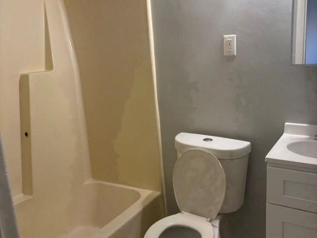 16th Garden LLC 1 Bedroom Apartment for Rent at 112 16th Ave, Paterson, NJ 07501 Eastside