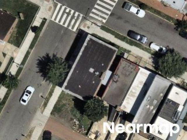 16th St NE